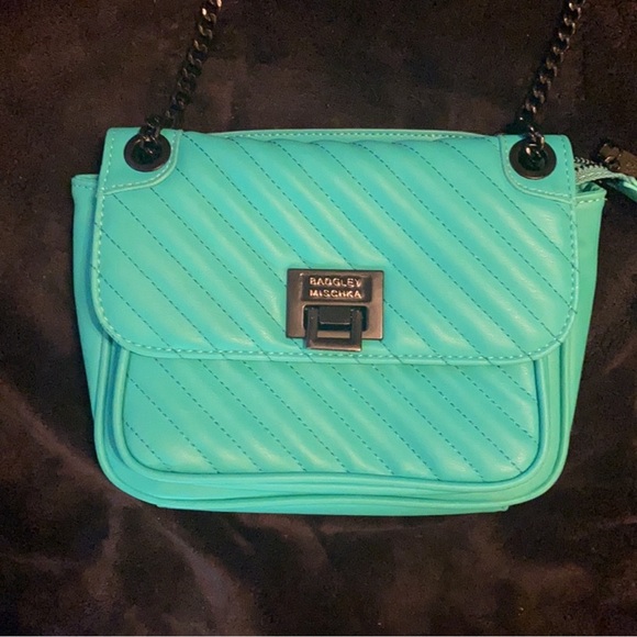 Badgley Mischka | Bags | Badgley Mischka Cross Body Womens Handbag ...